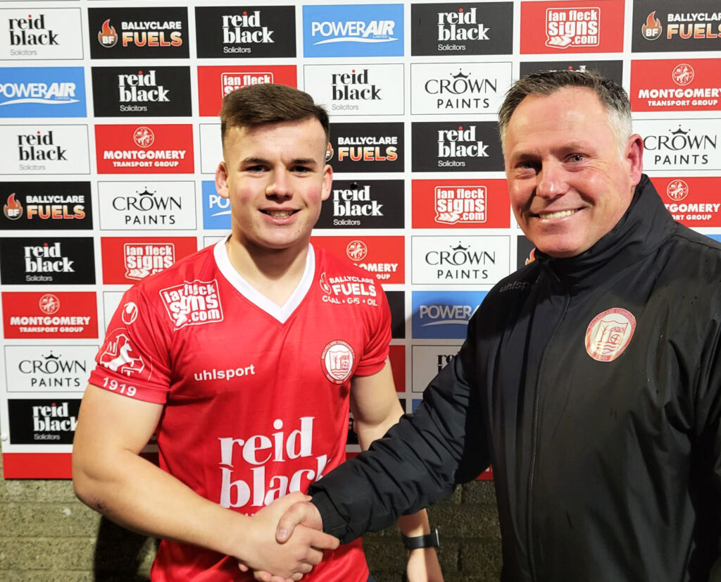 Welcome Caolan Donnelly – Ballyclare Comrades FC Official Website